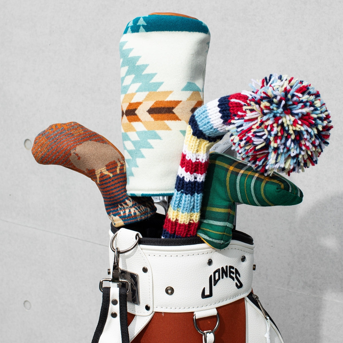 Jan Craig - Fairway Multi Border Red – BRUDER公式オンラインストア